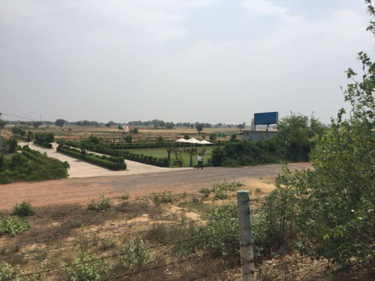 Harit Vatika in Yamuna Expressway, Greater Noida by Harit Vatika ...