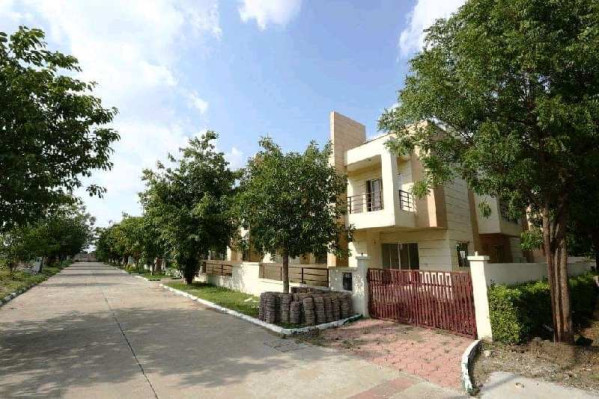 Vistara Township in A B Road, Indore by Suncity Projects PVT LTD - RealEstateIndia.Com