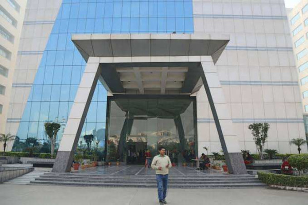 Cyber Park in Block C, Sector 62 Noida by BHUTANI INFRA ...