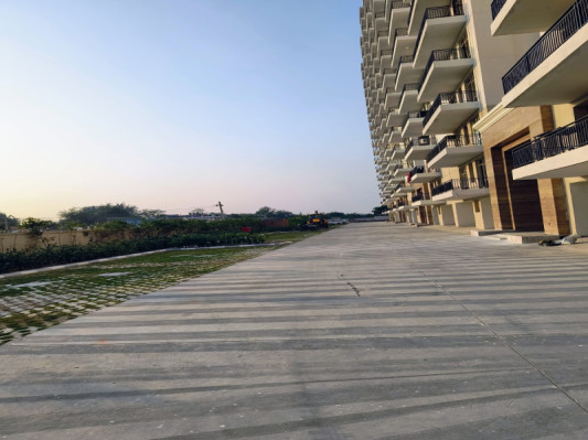 Omaxe Waterscapes in Shaheed Path, Lucknow by Omaxe Limited ...